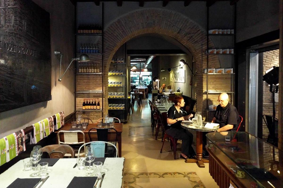 Best Bars in Monti Area - Rome Cocktail Bar